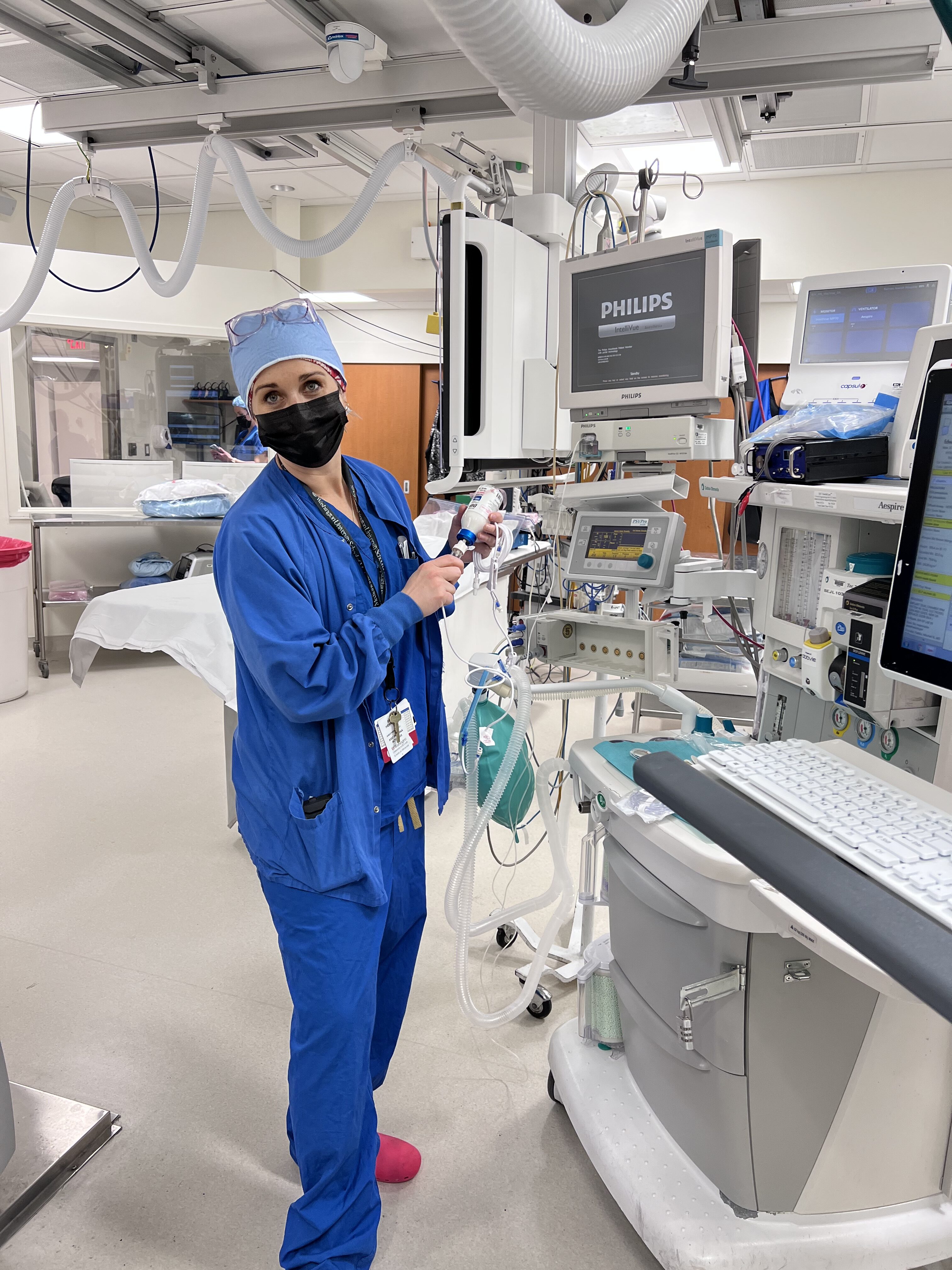 A Day in the Life: Erin Herrera, CRNA | Anesthesiology | Washington ...